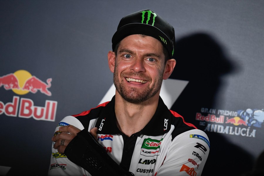 Cal Crutchlow Resmi Gabung Yamaha, Siap Jadi Tes Rider dan Rider ... Cal Crutchlow Resmi Gabung Yamaha, Siap Jadi Tes Rider dan Rider ...