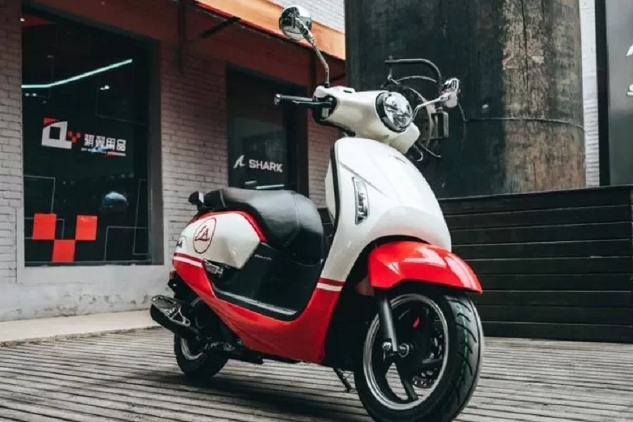 Wow! Honda NS125 LA, Skutik Retro Terbaru dari Honda Mirip Yamaha Fazio ... Wow! Honda NS125 LA, Skutik Retro Terbaru dari Honda Mirip Yamaha Fazio ...